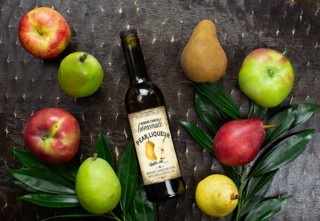 Customizable Pear Liqueur Labels